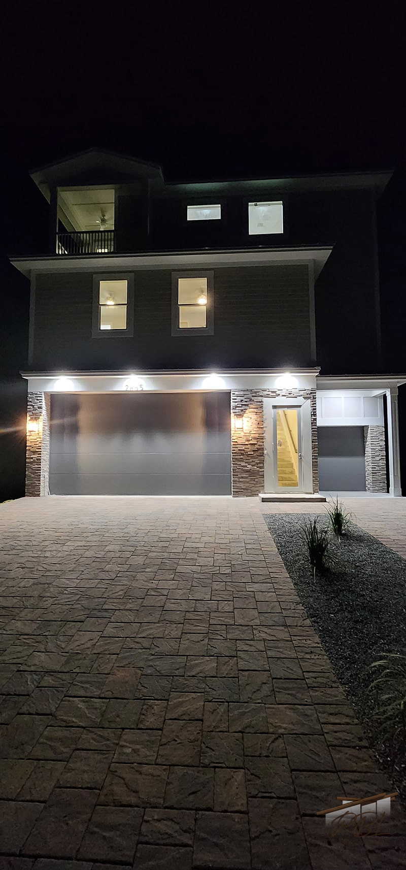 Salty Breeze | RBL Designs Inc